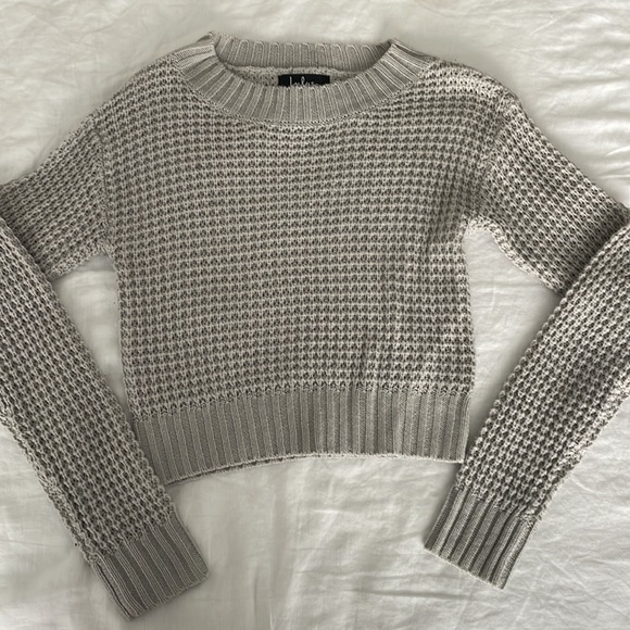 Lulus | Sweaters | Lulus Cropped Sweather | Poshmark